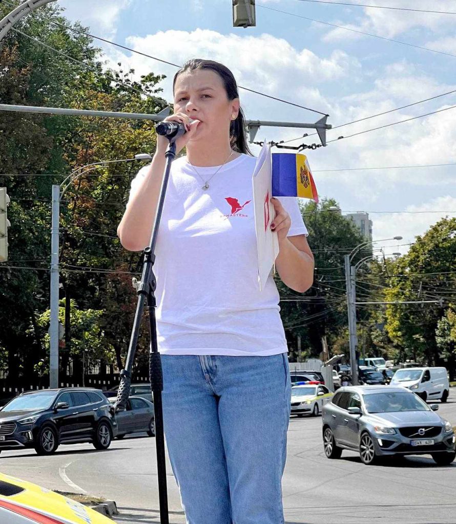 Marșul de Eliberare. Natalia Parasca: "Moldova fără PAS. Moldova fără ...